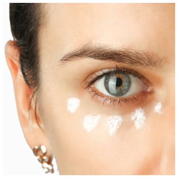 LUMIN-EYE - cremă de combatere a pungilor de sub ochi și a cearcănelor